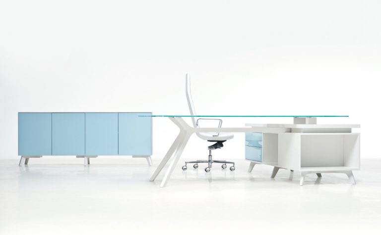 DR, Frezza directiemeubilair | UP kantoorinrichting | Kantoormeubilair